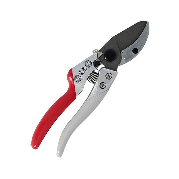 【用途】枝葉の剪定・整枝作業。【特徴】持ちやすく、力の入りやすいアルミダイキャストハンドルです。軽く握るだけでロックが解除できるワンタッチ仕様です。使用後のお手入れが簡単なフッ素加工刃です。切断時の衝撃を吸収する両側クッションゴム付きです。...