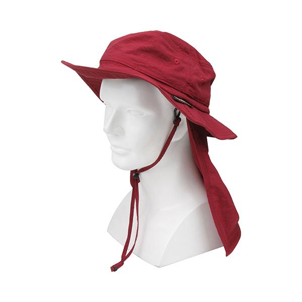 ≪用途≫長時間の屋外作業時の、頭部・首の日除け。≪特徴≫土汚れ、突発的な雨にも対応できる撥水加工です。日除けタレが必要の無い時に収納可能なポケット付です。内側メッシュで通気性をアップしています。≪仕様≫●サイズ：頭周り58cm。●色：レッド...