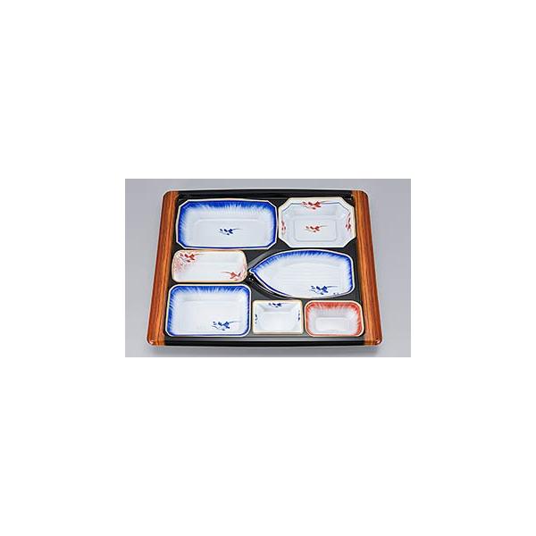 激安！！　　人気の定番商品！！　　大量購入可能！！ 人気使い捨て弁当　ＮＵ-338風流共蓋セット２０枚セットです。　　日本製。　シーピー化成。 シンプルで飽きのこない柄なので、会席、寿司、オードブル、弁当容器などによく使われる人気の商品です...