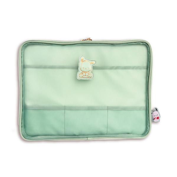 【発売日：2025年02月14日】お取り寄せに[5〜9営業日前後]【26％OFF】＜【PCET】13inch対応 タブレット/PCケース サンリオキャラクターズ ポチャッコ＞＜その他　パソコンハード・グッズ(PCET)＞＜アクセサリー＞＜株...