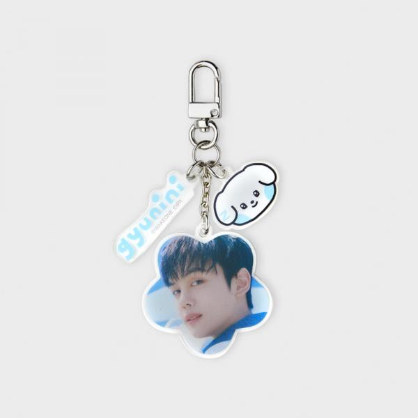 お取り寄せに[5〜9営業日前後]【15％OFF】＜【keyholder_chain】ZEROBASEONE アクリルキーリング with zeroni KIM GYU VIN＞＜キーホルダー/チェーン(keyholder_chain)＞＜キ...