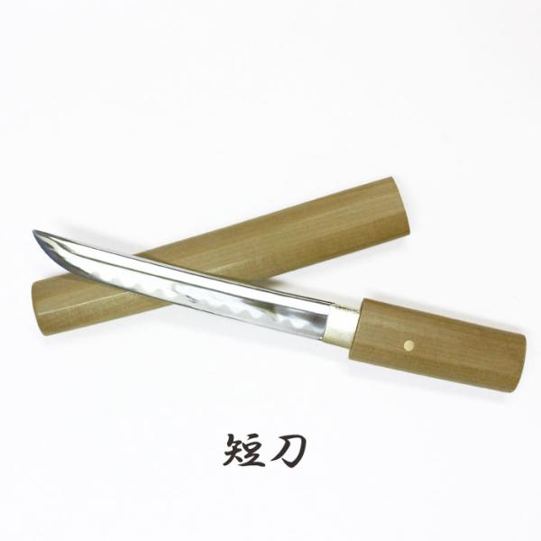 【サイズ】全長：31cm　刃先：18cm　重さ：235g【素材】刃：合金※白木部分のお色は個体差がございます。※在庫分に関しましては、1-2営業日以内に発送可能です。※在庫がない商品に関しましても、お取り寄せ可能な場合がございます。入荷まで...