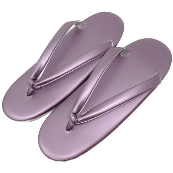 普段履きはもちろん、業務用・習い事などヘビーユーザーの方にもご好評です。【サイズ】Ｍサイズ　22.5〜23.5ｃｍ長さ：23.5cm　中央部幅：8cm　かかと高さ：4cm【素　材】　台：ウレタン底