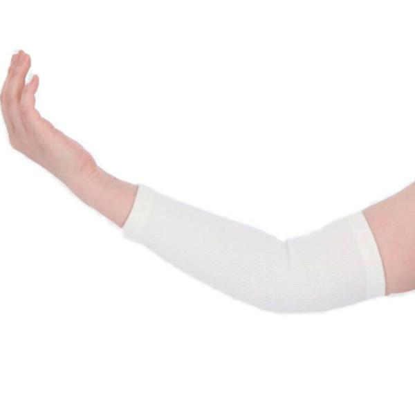 適度なしめつけで、ズレにくく着用部分をしっかり守ります。夏は爽やか、冬は暖かく、オールシーズン快適に使用できます。【カラー】ホワイト　【素　材】アクリル、ナイロン、毛、ポリエステル、ポリウレタン【サイズ】フリー　※お取り寄せ商品のため、発送...