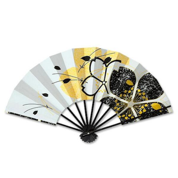 ご希望により扇子箱(有料)お付けいたします。【素　材】　扇骨：竹　扇面：和紙【仕　様】　骨：黒塗【サイズ】　9.5寸（28.8cm）※在庫分に関しましては、1-2営業日以内に発送可能です。※在庫がない商品に関しましても、お取り寄せ可能な場合...