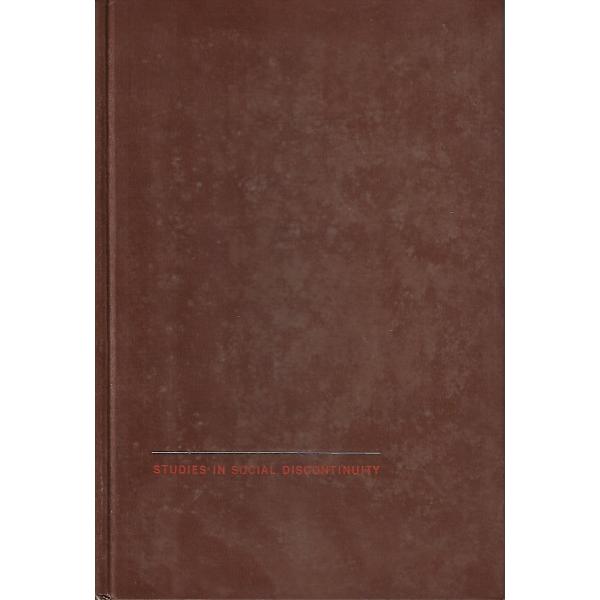 著者名: Randolph Trumbach  出版者: Academic Press  出版年: c1978  版表示:  シリーズ: Studies in social discontinuity   裸本です。表紙全体に汚れが見られま...