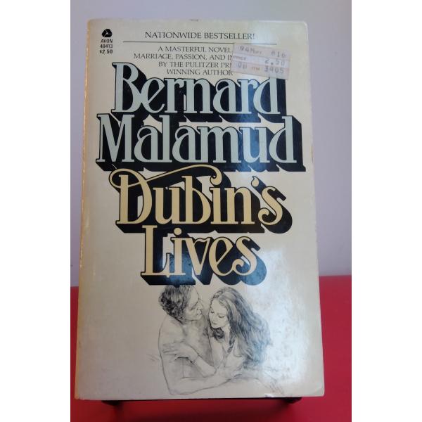 著者名: Professor Bernard Malamud  出版者: Avon Books  出版年: 01 Jan 1980  版表示:  シリーズ:   Hardback 天地小口ページヤケ、小口三方に薄い汚れ、背裏表紙に少ヤケスレ...