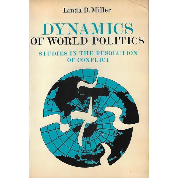 著者名: Miller, Linda B.  出版者: Prentice-Hall  出版年: 1968  版表示:  シリーズ:    表紙・裏表紙・背にヤケ、スレ、折れ、小さな汚れがあります。天・地・小口にヤケ、シミがあります。表紙の見...