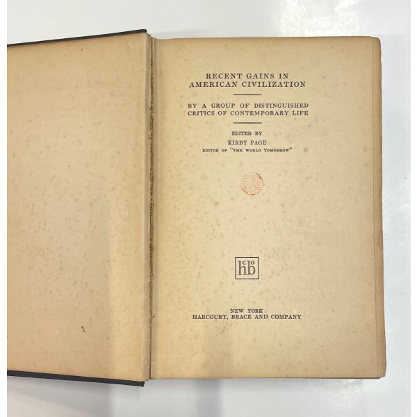 著者名: Kirby Page(Editor)  出版者: Harcourt, Brace and Company  出版年: 1928  版表示:  シリーズ:    クロス装。裸本です。背表紙は強いヤケにより書名等の印字が見えなくなって...