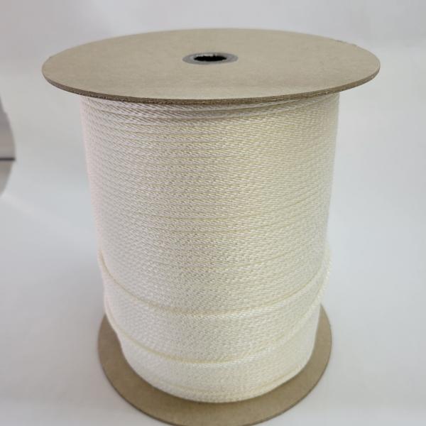 ☆激安！！高品質！☆耐久性・強度に優れたビニロンフィラメント糸を使用した太さ4mmロープ300mボビン巻きです。☆キンク（ねじれ）が起きにくい金剛打ちロープ。☆カラー：白（ホワイト）☆テント・シート関連、濃作業資材用と幅広くご使用ください。...