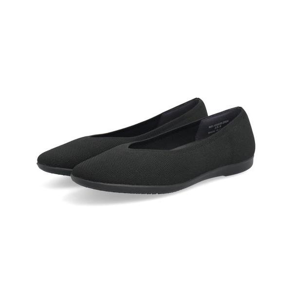 まるでスニーカーのような履き心地で好評の「スニカル」の、ブランド史上最軽量のパンプス！驚きの超軽量設計で、一日中軽やかな足取りを叶えます♪すっきりとした見た目に反する幅広設計。ナチュラルなラウンドトゥにVカットの履き口を組み合わせ、キレイ見...