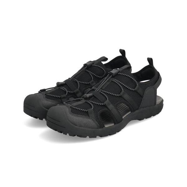 軽く、クッション性に優れた柔らかな履き心地で、アクティブに履けるスポーツサンダル。アッパーに通気性の高いメッシュを使用し、快適な足あたり。伸縮性のあるバンジーシューレースを採用し、そのまま脱ぎ履きが行えます。またミッドソールに高反発素材を採...