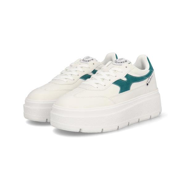 韓国発のシューズブランド「PoseGanch(ポーズガンツ)」。アジア全域で主流スタイルとなっている厚底スニーカーをバリエーション豊富に展開し、K-POPアーティストも数多く愛用していることで知られる男女問わず人気の高いブランドです。Pos...