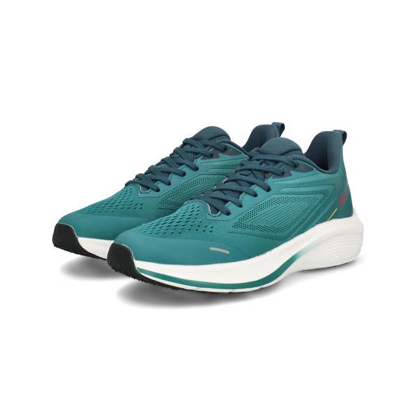 ATHREAM 人気の王道ランニングシューズに新デザインが登場！エンジニアードメッシュを採用することで通気性がUPし、よりムレにくく快適にアップデート！縫い目の少ない熱圧着のアッパー構造で、足入れの柔らかさとサポート性を実現。高反発クッショ...