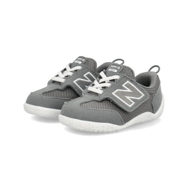 【商品状態のご案内】こちらの商品は実店舗在庫品のため、「靴箱の破損・シール跡」「靴箱内包装紙の破れ・商品タグ欠損」「試着によるシワ・若干の汚れ」が生じる場合がございます。また、箱の破損が著しい際は代替箱にてお届けする場合がございます。商品状...