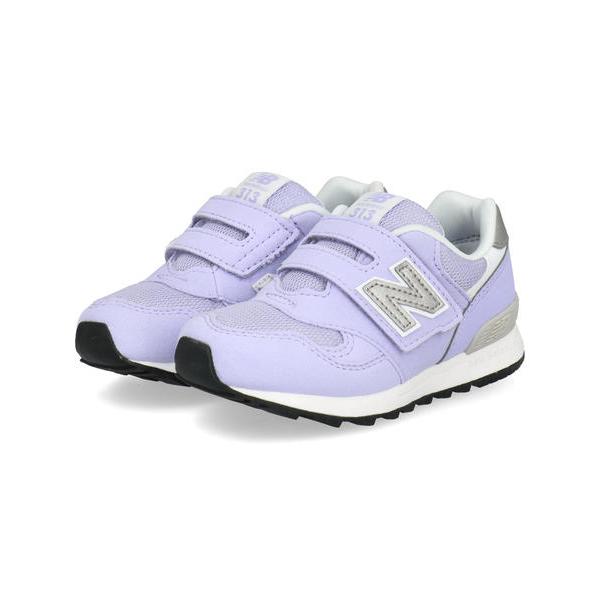 お子さまの足の成長をサポートする機能を満載したベビーモデル「313 V2」から、Nロゴとバックタブをシルバーで統一したシーズナルカラーが登場。つまみやすい大きめのワンベルトで履き口が大きく開き、脱ぎ履き簡単♪キッズモデルP313もあるので、...