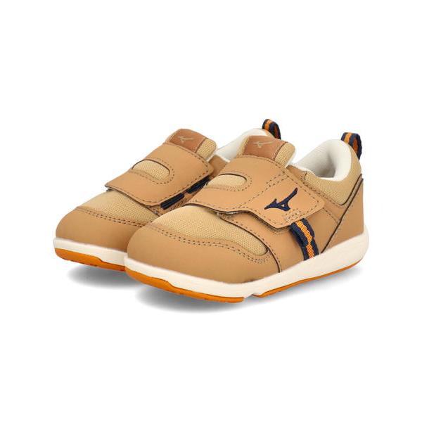 もっと遊ぼう、もっと動こう！圧倒的に履かせやすい構造でお子さまの「やってみたい・できた」という気持ちを引き出すシューズ。可愛らしいデザインに履きやすさを高める様々な工夫をつめこんだ1足。キッズモデルもあるので兄弟姉妹でお揃いも楽しめます♪ベ...