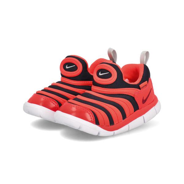 毎日履きたくなる柔軟性に優れた自然な履き心地「ダイナモフリー」。フィット感が良く、脱ぎ履きしやすいスリッポンタイプのベビーシューズです。柔軟性に優れた素材を採用し、足の甲から裏まで抜群の柔らかさが魅力のアイテム。アッパーに配された波型の合成...