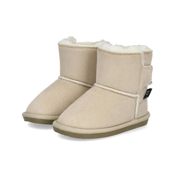 ふんわり暖かな履き心地でウィンターシーズンの定番アイテム、ベビー用ボアブーツ。アッパーには、スポンジ入りのソフトなマイクロスエードを採用。ブーツ内側全体に、ふわふわのフェイクファーを採用し、お子さまの足をつま先まで暖かく包み込みます。返りの...