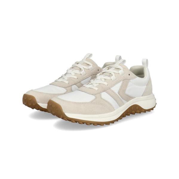 A86 TRAIL SHOEにKEEN DNAを加え、現代的なスニーカーに一新したKS86のキッズモデル。アグレッシブなアウトソールパターンと、一日中快適に履ける履き心地に、クラフトマンシップが宿ったシンプルなデザイン。カジュアルなルックス...