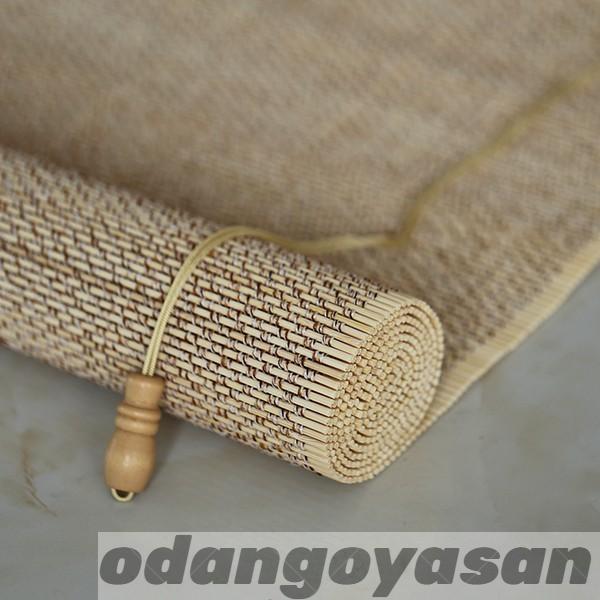 【光フィルタリング】これらの竹カーテンの各葉は同様の厚さで、等間隔のラインと細かい仕上がりが特徴です。 葉と葉の間には小さな隙間があり、有害な紫外線を効果的に遮断します。 同時に光がフィルタリングされ、窓に差し込む光が柔らかくなります。【幅...