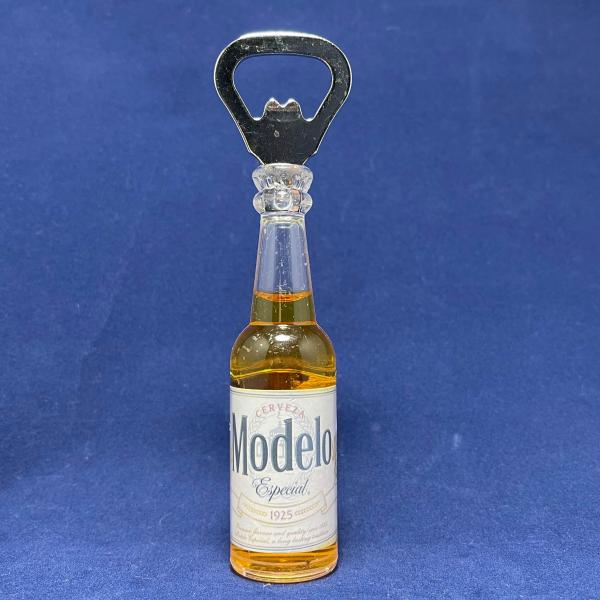 モデロ ボトルオープナーサイズ　約14×3ｃｍアメリカ物です。新品ですが傷や汚れ等ある場合があります。ご理解いただける方よろしくお願いします。