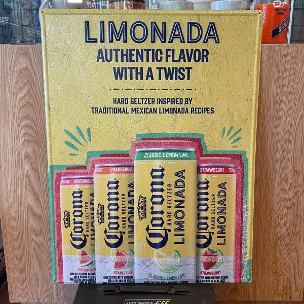 Corona LIMONADA のティンサインです。サイズ 約58.3×44.5ｃｍインテリアやガレージ、ショップのディスプレーにいかがでしょうか。US物です。新品でもキズや汚れ等ある場合があります。※条件付き送料無料適用外について※下記の...
