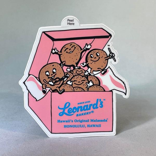 ハワイで人気のマラサダ屋さん Leonards Bakery のステッカーになります。サイズ 約8×7.4cmUS物になりますので作りが粗い場合や、傷がある場合がございます。ご理解いただける方のみ購入お願いします。