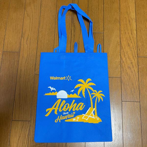 アメリカスーパー Walmart のエコバッグです。ハワイ限定デザインです。サイズ 約36.6×30.5×7.5cm新品ですがUS物なので作りが粗い場合があります。