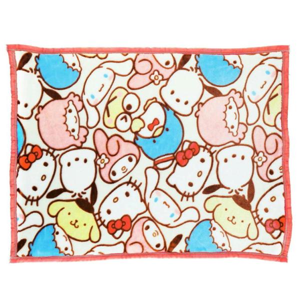 [ひざ掛け] サンリオ キャラクターズ フェイシーズキャラミックス品番 3245011300JANコード 4992272787542ふわふわであったかなひざ掛け。再生ポリエステル素材を使用した環境にも優しいです。フリースなどの薄い生地とは違...