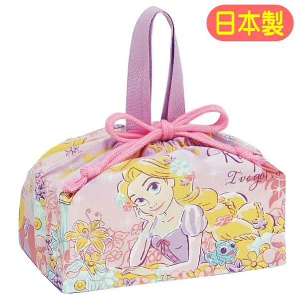 かわいいキャラクターのランチ巾着（お弁当袋）です入園入学準備におススメです♪お弁当箱を入れるのに便利な巾着袋です。ランチ巾着としてはもちろん、小物入れや小分け袋として使用するなど、用途の幅広い商品です。遠足などににも左右にヒモを引くだけでサ...