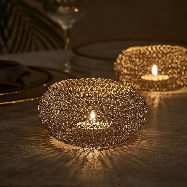 ■サイズ(cm)約 W 10 × D 10 × H 4上部の開口部直径：約 8.5〜9※多少サイズは前後します。■重量約 50 g■素材ステンレス■生産国インドネシア■お手入れ・汚れや水分、鉄などの錆びやすい素材が付着したまま放置すると錆び...