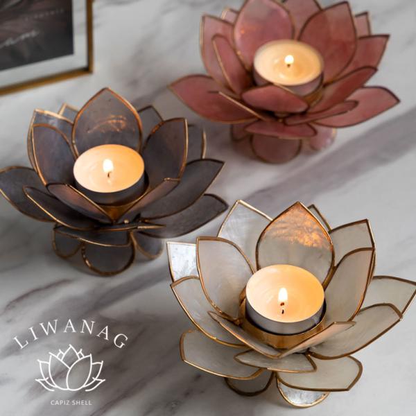 ■サイズ(cm):約 約W 12.5 x D 12.5 x H 8キャンドル設置部分：直径約4cm※ハンドメイド品ですので多少サイズは前後します。■重量:約 50g■素材:カピスシェル、真鍮、亜鉛メッキ板■生産国:インドネシア■付属品:キャ...