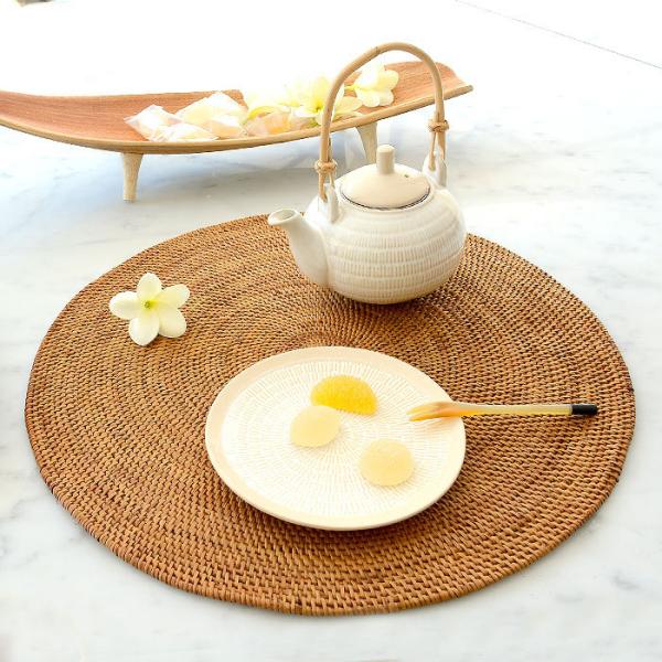 ■サイズ(cm):39x39x0.5cm■素材:アタ■クオリティ:スタンダードクオリティ■原産国:インドネシア・バリ島※注意事項はページ下部に掲載しております。ページ最下部までご確認お願いいたします。