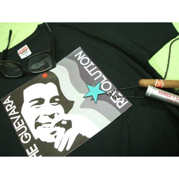 【こんな笑顔の男になりたしッ★ゲバラTシャツ】　哀しみ辛さ、吐くような緊張、厳しさ…があっての特別な笑顔だと、理解しちゃあいるんすが、こんな笑顔の男になりてぇなぁぁ〜■サイズ：　S：着丈６２×身幅４７、M：６６×５０、L：７０×５３、XL：...