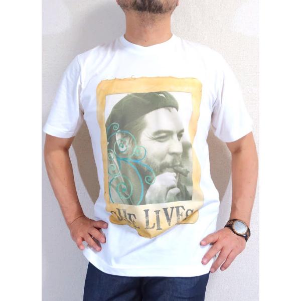 【CHE LIVES！生きてるよね、今も】この男について行ったら、面白いこと、凄げぇこと、ワクワクすることが起こりそう…。そんな横顔だよね★CHE LIVES 生きてるさ■サイズ　S：着丈６２×身幅４７、M：６６×５０、L：７０×５３、XL...