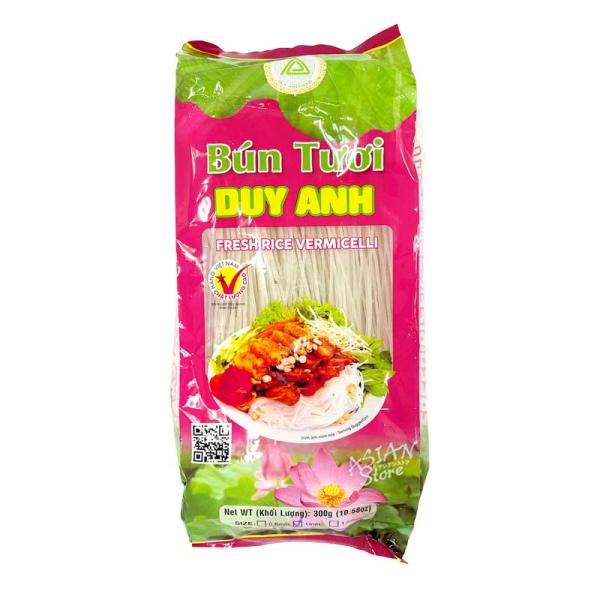 【商品名】ベトナムフレッシュビーフン越南鮮米粉1ｍｍ【原材料】米、水【内容量】300ｇ【原産国】ベトナム【賞味期限】商品画像記載の賞味期限と現物は異なる場合がございます※予告なくパッケージデザインが変更される場合があります。