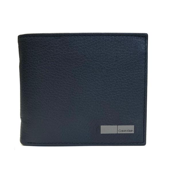 ブランド：CALVIN KLEIN（カルバンクライン）型番：31CK130031 001カラー：ブラックサイズ：約H9.5×W10.5×D2.5cm素材：レザー仕様：オープン開閉式【内部】小銭入れ×1、お札入れ×2、カードポケット×3、オー...
