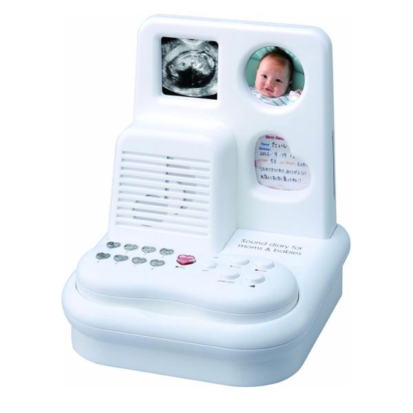 妊娠中にしか録音できない世界に一つのママのお腹の音を録音できます。 出産後に赤ちゃんに録音した音を聞かせて、ぐずり泣き対策に使用できます。内蔵のメロディとミックスさせ、オリジナルの子守唄も聞かせることができます。 家族の思い出の品として、写...