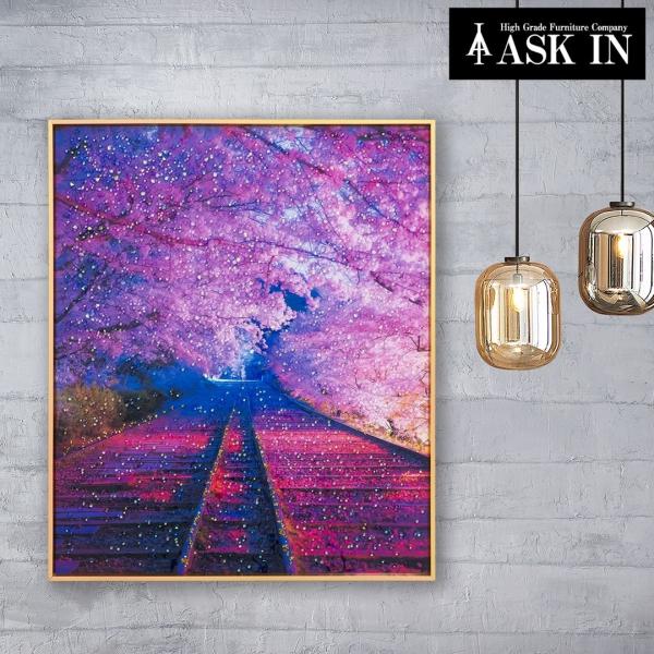 CRYSTAL ARTアートはインテリア空間にアクセントと朝のシーン・夜のシーンの時間に煌めきと寛ぎを与える大切なエレメントです。普通のアートに比べてキラキラとインパクトがあり見る角度で表情がかわります。朝の光の表情と夜の灯りでの変化も楽し...