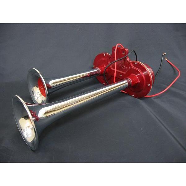 ヤンキーホーンのフォルムで迫力のあるサウンドを奏でます電子ホーンはエアタンク不要で配線処理で簡単取付！【サイズ】　長い方 全長約280mm（筒長さ約220mm）　短い方 全長210mm（筒長さ155mm）　幅約180mm　筒の径約80mmφ...