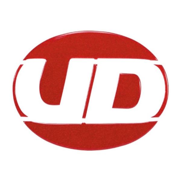 トップエンブレムのベースを飾るステッカーです【適合車種】　UD　４ｔ　フレンズコンドル　　　　　　　H22.1〜H29.8　UD　大型　クオン/パーフェクトクオン　　　　　　　H17.1〜　※一部取付できない、または加工が必要な車種もありま...