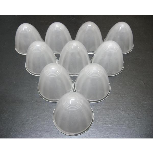 メーカー廃盤商品！今後入手困難になるため、大変貴重なマーカーレンズとなります。すりガラスですので画像3のようにLED球であってもレンズ全体を淡くぼんやりと綺麗に光らす事が出来ます。【サイズ】　直径約80ｍｍ×高さ約65ｍｍ【材質】　ガラス【...