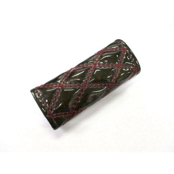 マジックテープ式で簡単取付！【カラー】　ロイヤルブラック×赤糸（黒×赤糸）【長さ】　約120mm　25〜30mmφ位のハンドブレーキレバーに適合【入数】　1個【注意事項】・2個でも送料は変わりません。　2個必要な方はヤフーショッピングで　同...