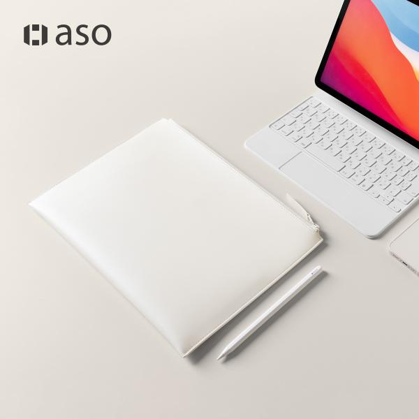 Layer Pouch color　レイヤーポーチ カラーサイズ：約  W 325ｘH 220ｘD 14 ｍｍ重 量：約  200ｇ素材：ヴィーガンレザー(人工皮革）ファスナー：YKKビスロンファスナー製造国：中国対応機種：iPad Pro...