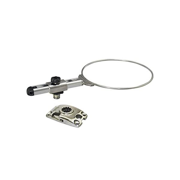 「商品情報」ステンレスベースLを使用して取り付けるタイプです。コマセホルダーの取り外しが簡単に行え、薄型でフラットなベースはブルワーク上で邪魔になりません。艇体に沿わせられるようにアームの調節ができるため、フレームやベースに負担をかけずに取...