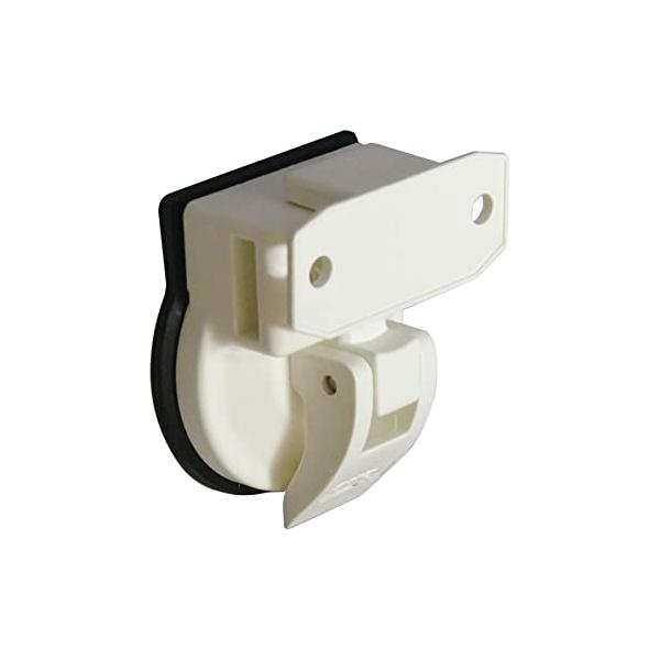 「商品情報」つりピタシリーズのマルチアダプタと吸盤ベースのセット品です。市販のプラスチックケースなど取り付けたり、加工次第で用途が広がります。取付・取り外しが簡単なので、クーラーボックスや乗り合い船などベースをネジで固定できない場合などにピ...