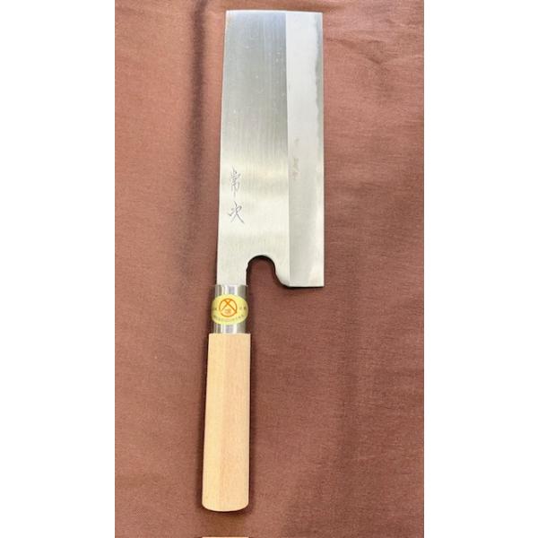 [アウトレット品]　常次　羊羹包丁（菓子切り包丁）　210mm羊羹や練り菓子を切るために使う専用の包丁です。薄手で幅の広い刃があり、真上から力を加えると羊羹をまっすぐに切ることができます。和菓子を作る方には必須のアイテムです。●サイズ刃渡り...