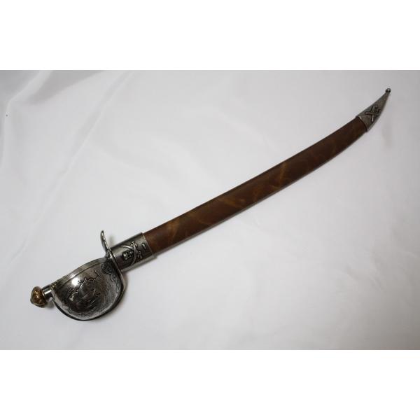 商品名　デニックス　Ｎｏ.4143/NQ　海賊サーベル　シルバー サイズ全長　約７７ｃｍ全長（鞘なし）　約７３．５ｃｍ刃渡り　約５１．５ｃｍ重量　約１５２５ｇ