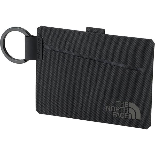 糸による縫製をせずに、溶着のウェルディング技術で美しく仕上げた、多用途に使えるケースです。素材には、環境に配慮したリサイクルポリエステルを使用しています。スリット式カードホルダーと仕切り付きのクリアウィンドウを備えたシンプルな仕様。カバンに...